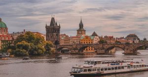 Qué ver en Praga en 3 días [Itinerario Completo con Mapas]